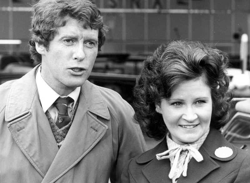 WRITER RAYMOND ALLEN REFLECTS ON SOME MOTHERS DO 'AVE 'EM SUCCESS ...