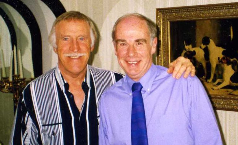 JOHN HANNAM IN ROLE REVERSAL - Isle of Wight News - Island Echo