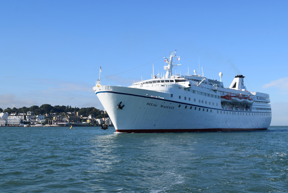 7 CRUISE SHIPS TO VISIT COWES IN 2019 - Island Echo - 24hr news, 7 days ...