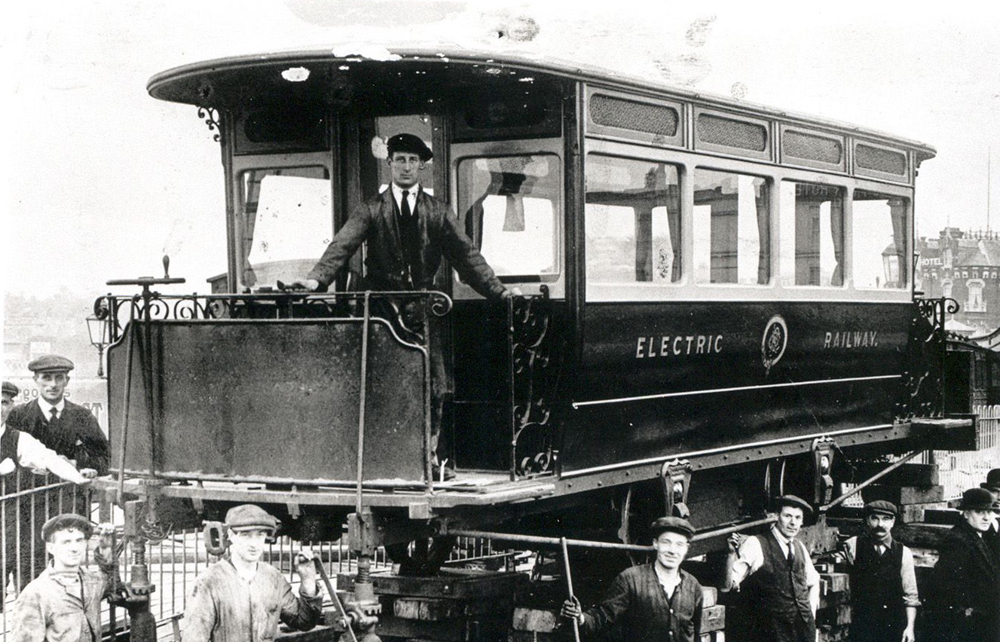 HISTORIC PIER TRAM TO GO ON DISPLAY AT THE ISLE OF WIGHT STEAM RAILWAY ...