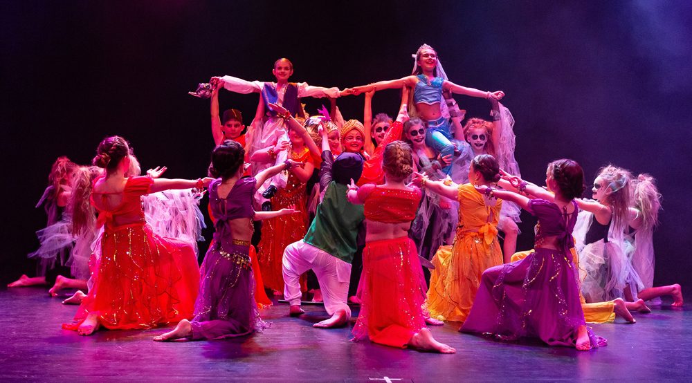 330 ISLE OF WIGHT SCHOOL CHILDREN TAKE PART IN ISLE DANCE COMPETITION ...