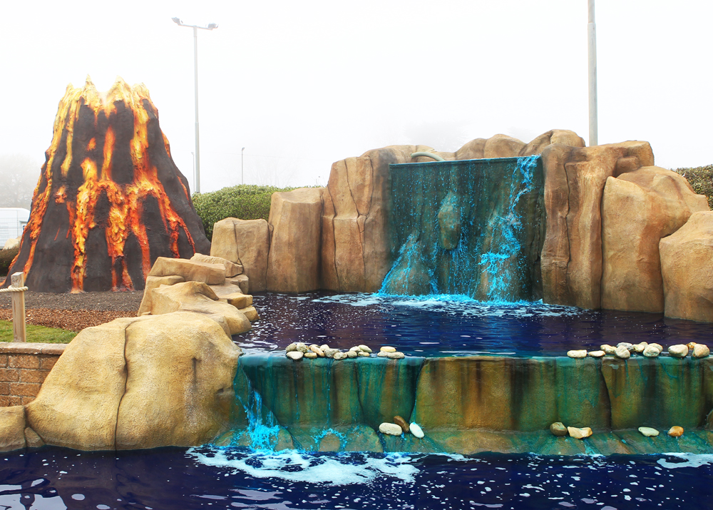 A BIG ROAR IN SANDOWN AS SANDHAM GARDENS' DINO ISLANDS IS OFFICIALLY ...