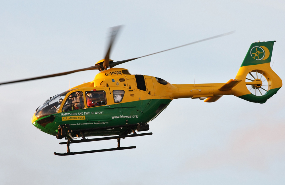 MEDICAL EMERGENCY SEES AIR AMBULANCE SCRAMBLED TO WHIPPINGHAM - Island ...