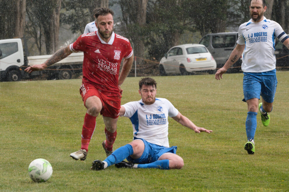 CHAMPIONS WHITECROFT & BARTON EDGE CLOSER TO RETAINING DIVISION 1 TITLE ...