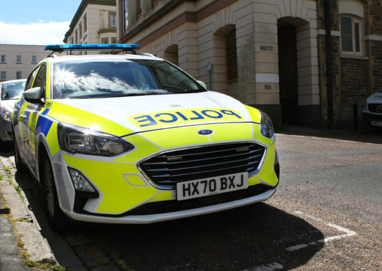 POLICE RAID RYDE THEATRE IN SEARCH FOR CLASS A DRUGS - Isle of Wight ...
