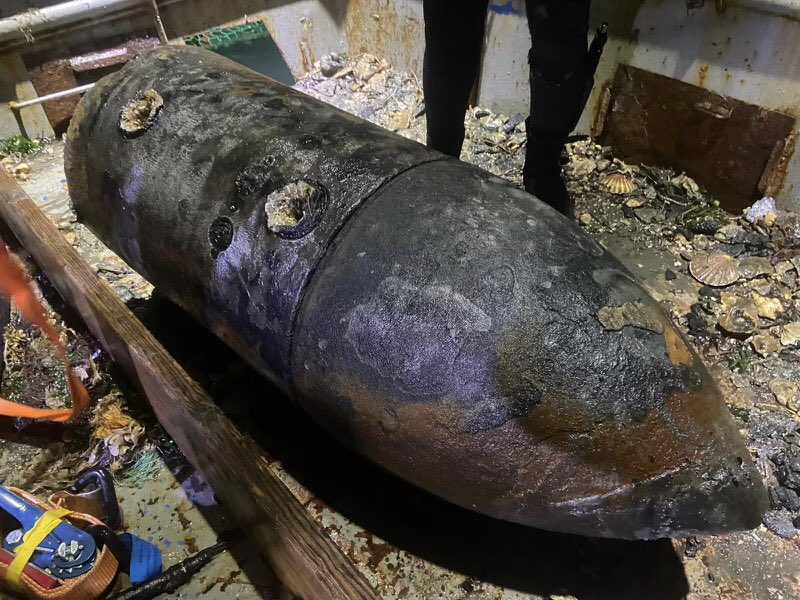4FT GERMAN BOMB DISCOVERY LEADS TO CONTROLLED EXPLOSION ON THE SOLENT ...