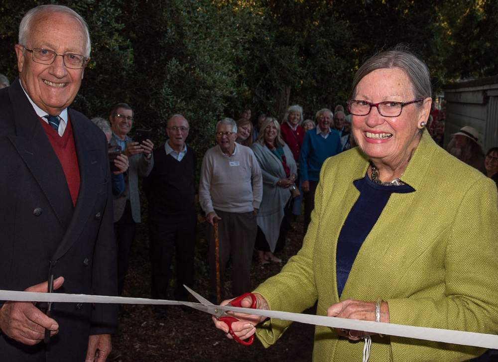 NETTLESTONE & SEAVIEW'S MEN'S SHED OFFICIALLY OPENED - Island Echo ...