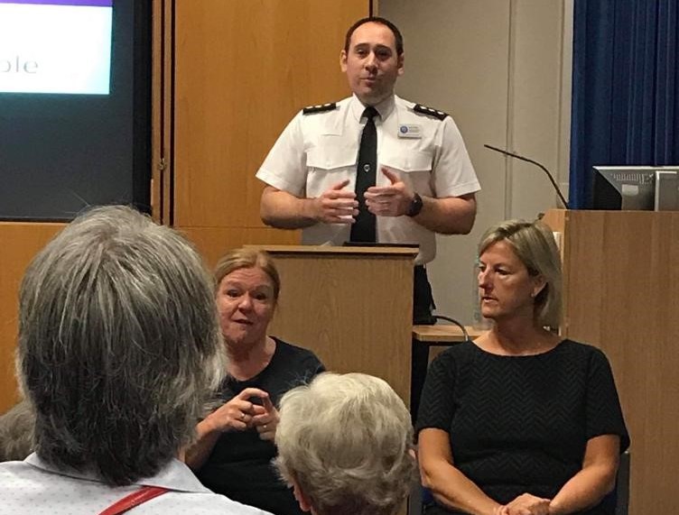 HAMPSHIRE CONSTABULARY WORKING TO PROVIDE MORE SUPPORT TO THE DEAF ...