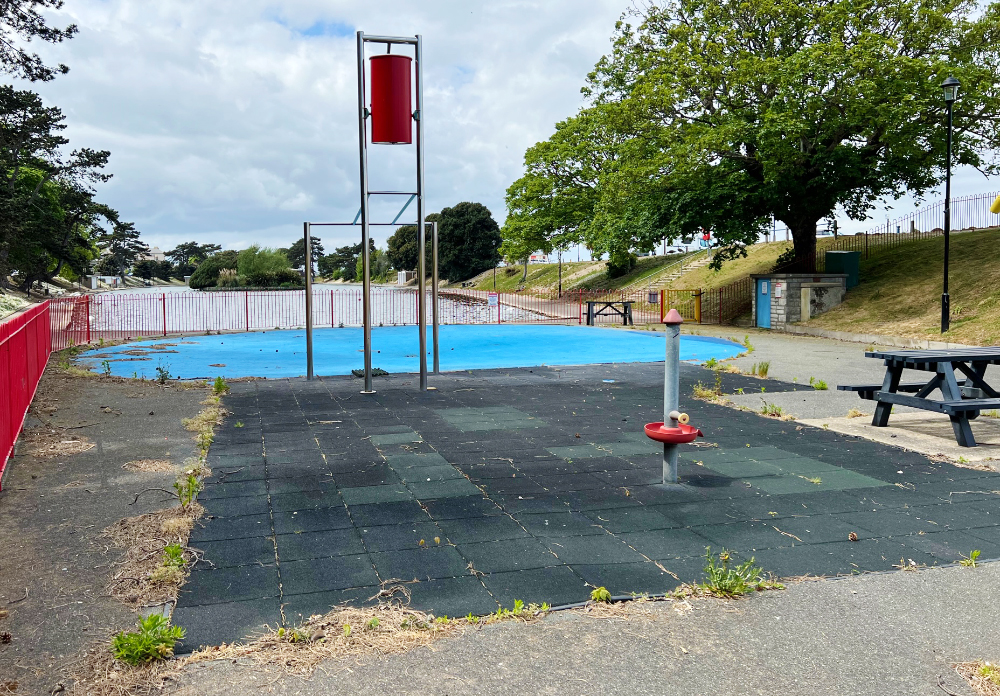 FUTURE LOOKS BLEAK FOR POPULAR RYDE SPLASH PARK AND CANOE LAKE - Island ...