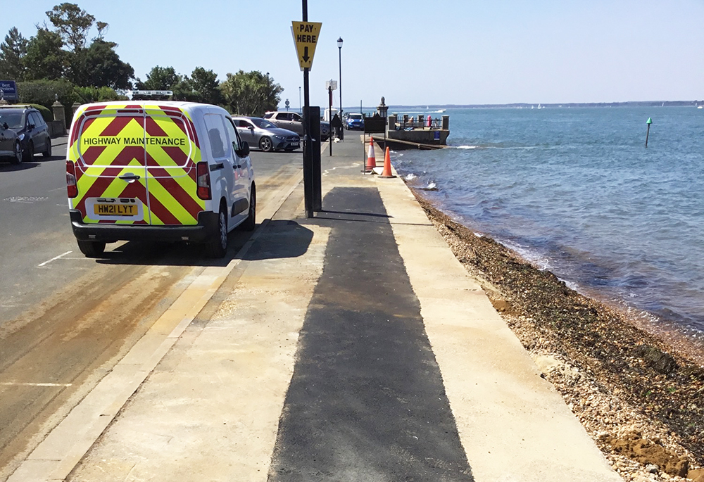 WORK TO REPAIR STORM DAMAGED SEAWALL IN COWES COMPLETED - Island Echo ...