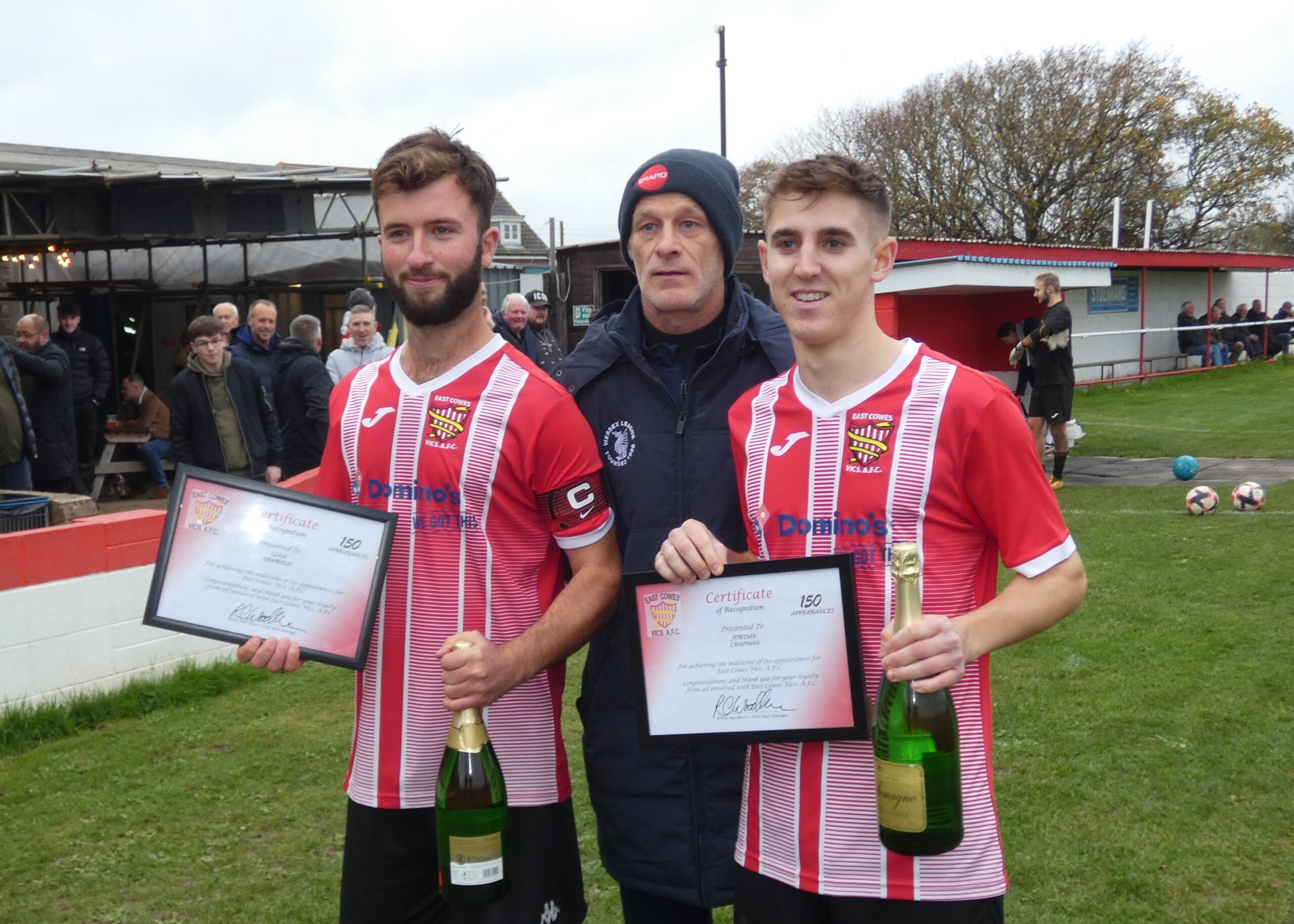 EAST COWES VICS ANNOUNCE DEPARTURE OF MANAGER RICHARD WOODBURN - Island ...