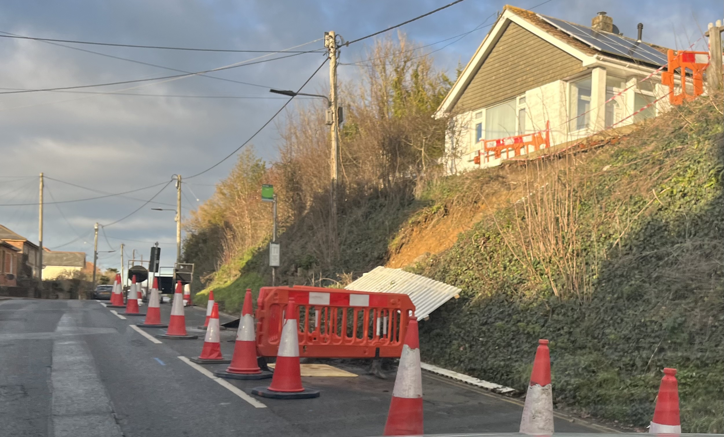 WROXALL LANDSLIP BEING ADDRESSED AS WORK GETS UNDERWAY - Island Echo ...