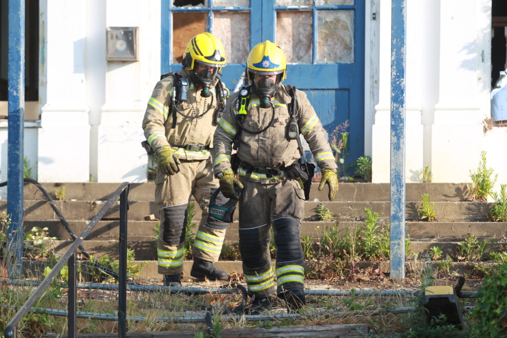 FIRE DISCOVERED AT SANDOWN’S DERELICT OCEAN HOTEL - AGAIN - Island Echo ...