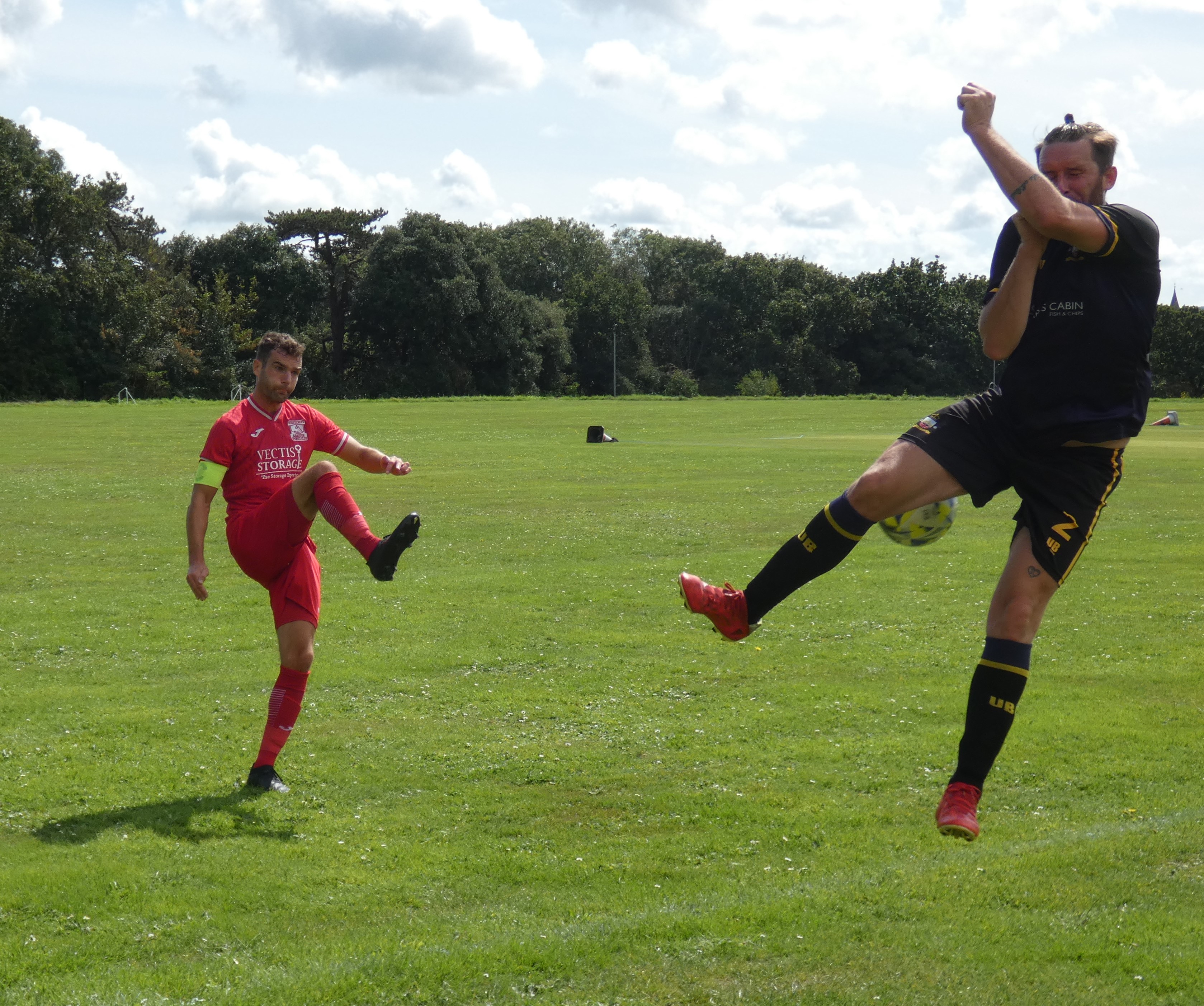 W&B TOP TABLE AFTER HARD-FOUGHT WIN: ISLE OF WIGHT FOOTBALL ROUND UP ...