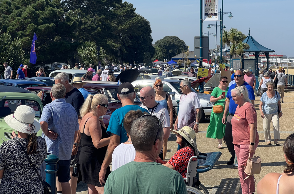 DATES REVEALED FOR 2024 CLASSIC CAR EXTRAVAGANZA - PLUS RETURN TO ...