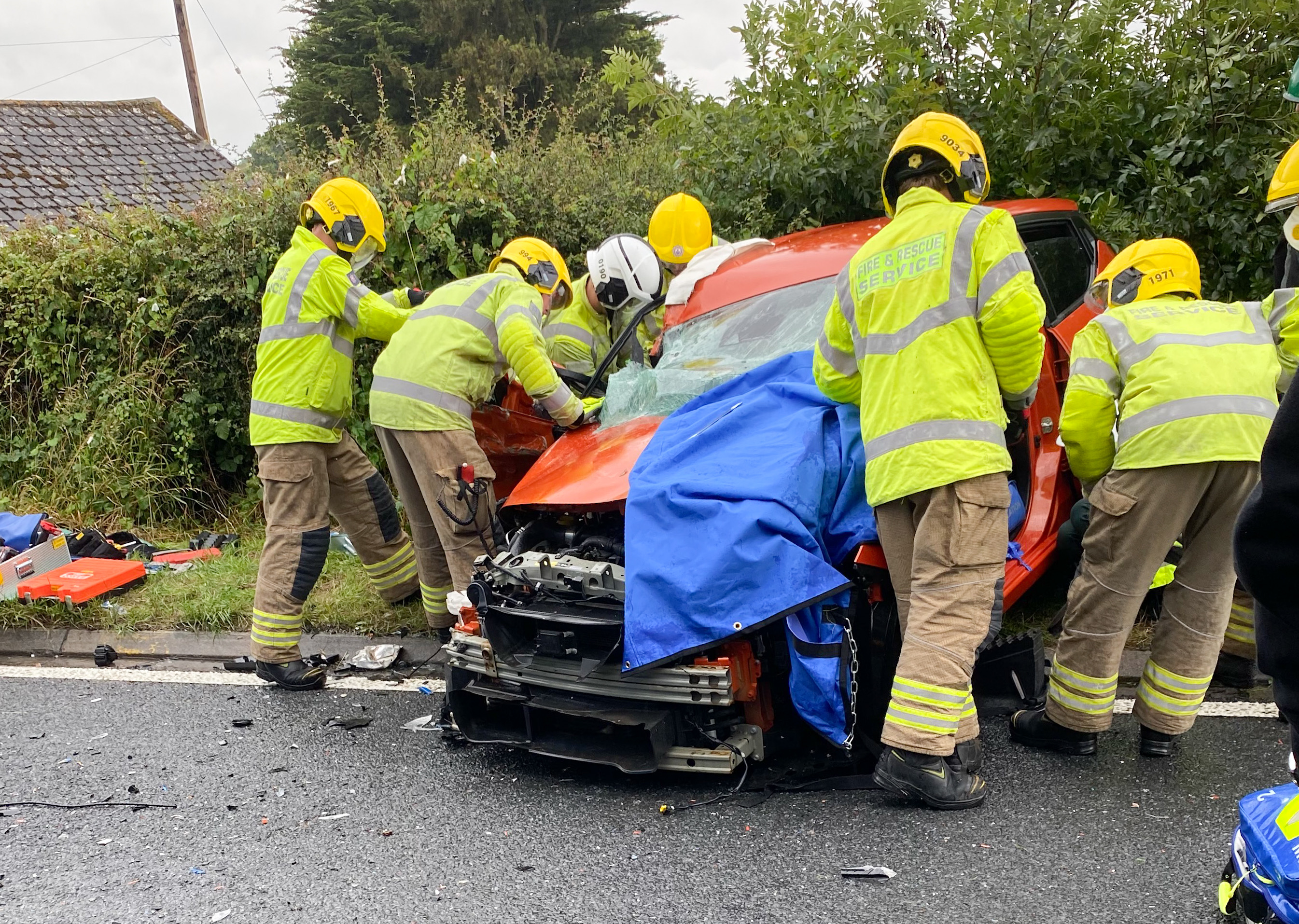 DRIVER FREED FROM CAR AFTER HEAD-ON CRASH WITH SCHOOL BUS AT ...