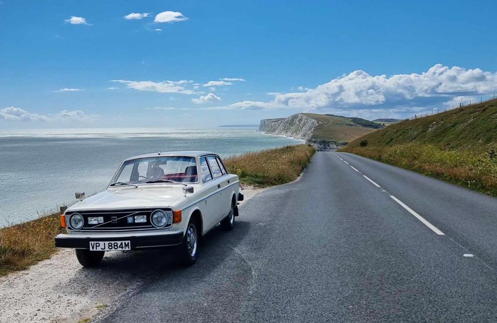 ONE-OF-A-KIND VOLVO ON DISPLAY AT VAN MOSSEL'S ESPLANADE SHOWROOM ...