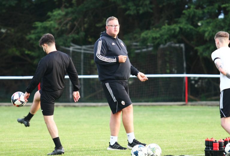 SMITH STAYS PUT AS VICS LOOK TO ADD GOLD CUP TO PROMOTION SUCCESS ...