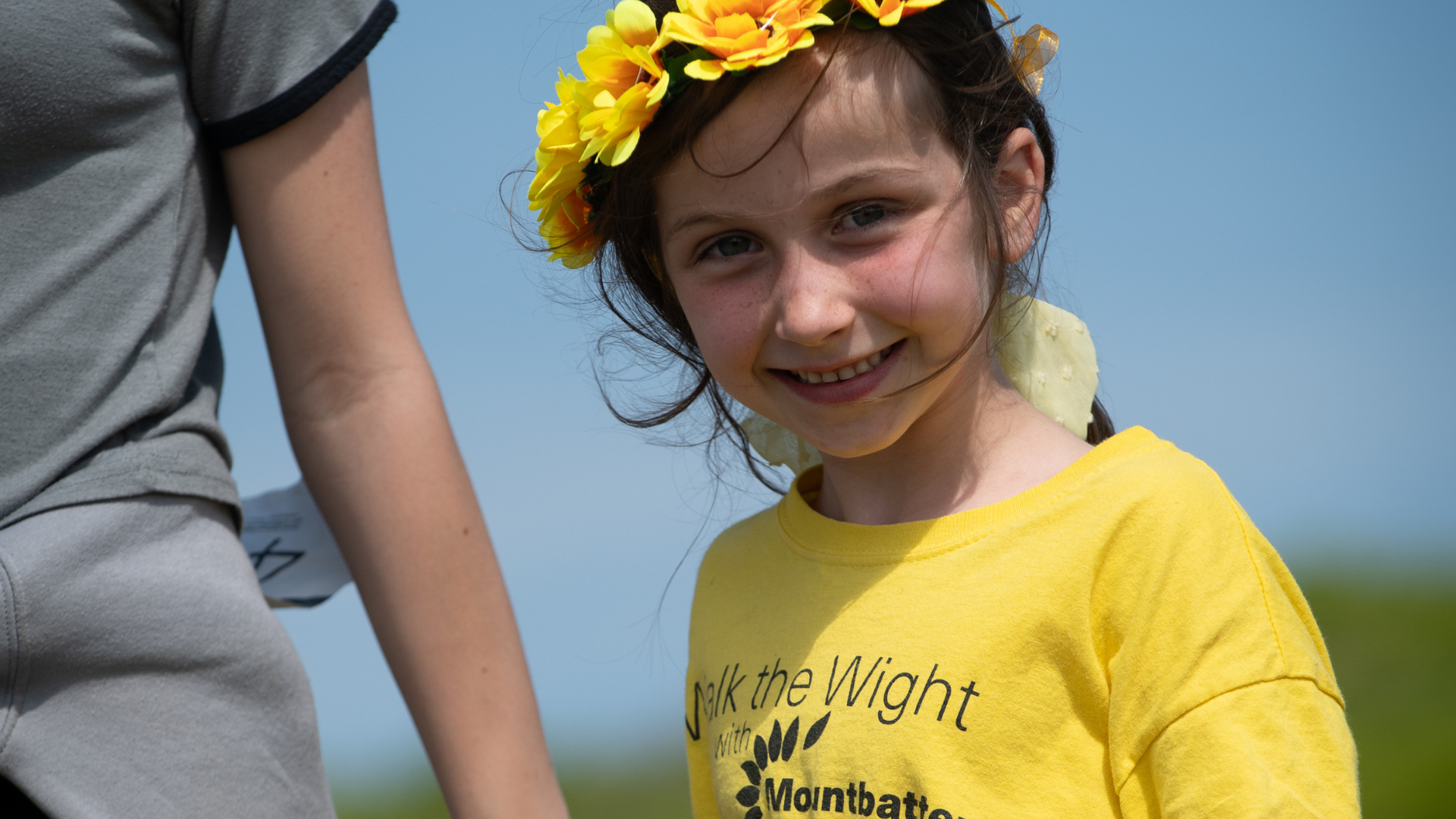OVER 9,300 TAKE ON WALK THE WIGHT RAISING MORE THAN £400,000 FOR ...