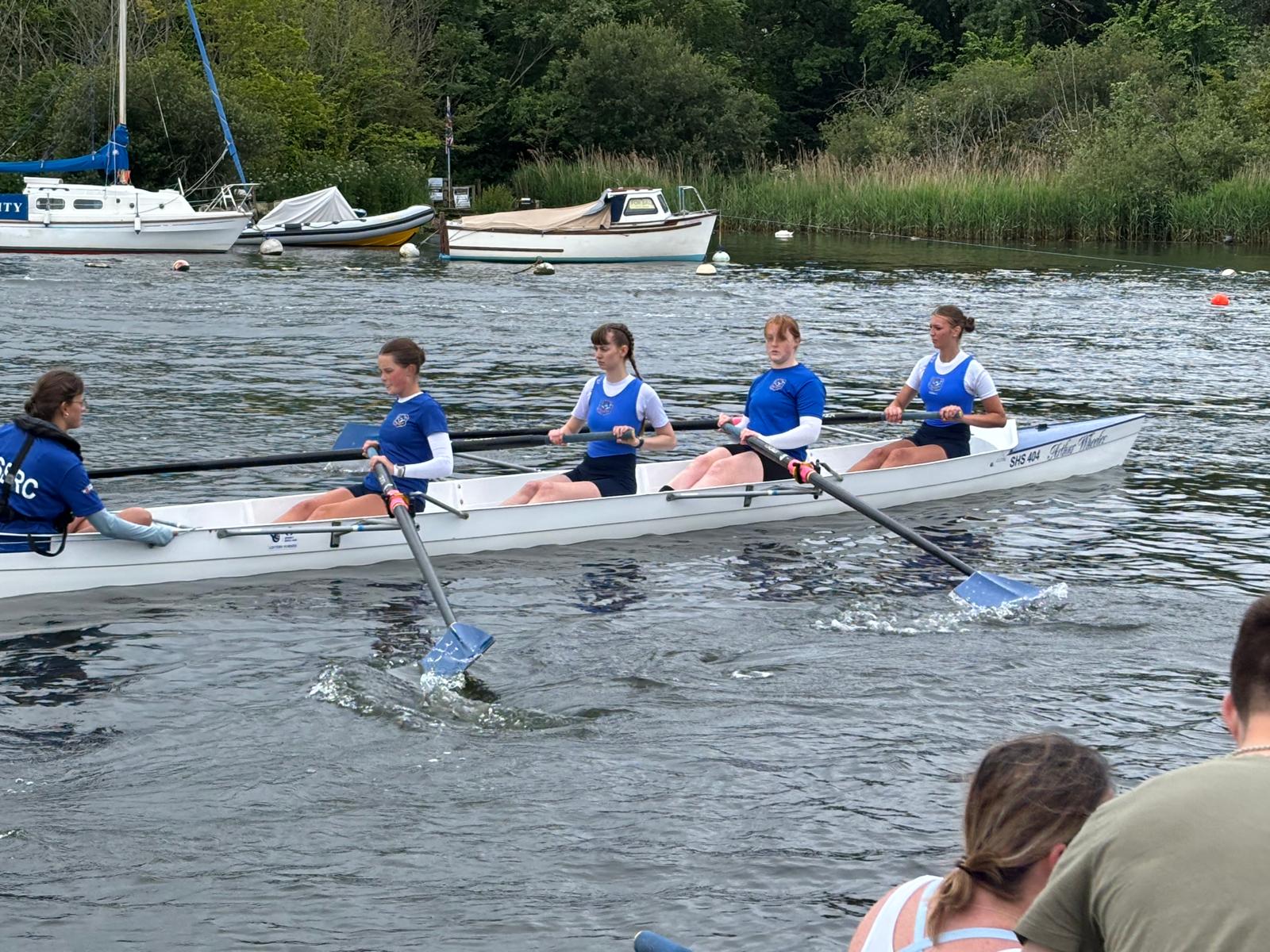 FIRST WIN OF SEASON FOR NEWPORT JUNIOR ROWING CREW AT CHRISTCHURCH ...