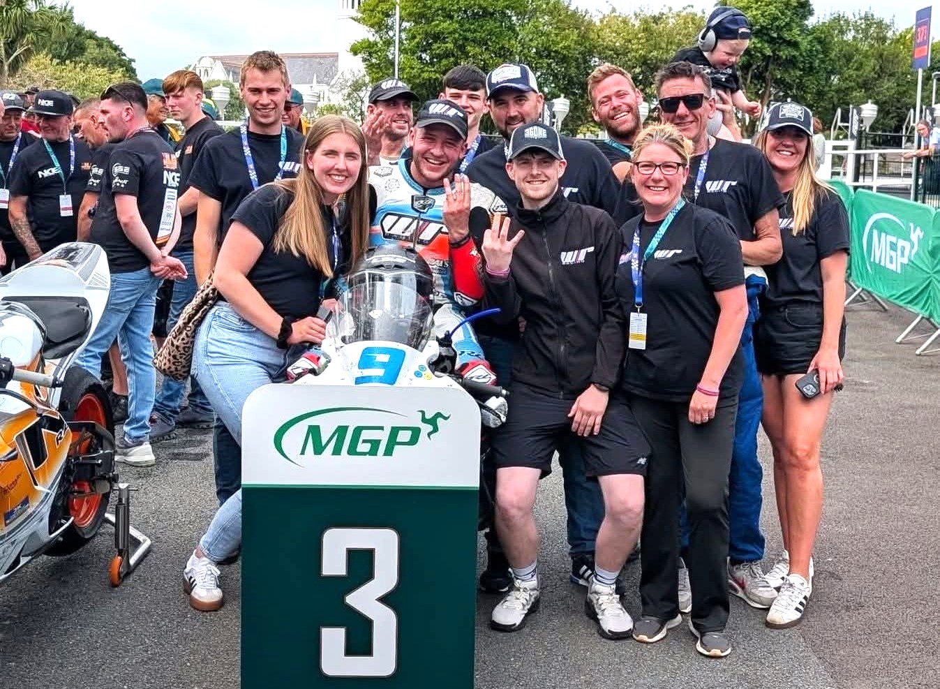ISLE OF WIGHT’S RYAN WHITEHALL SECURES PODIUM PLACE AT MANX GRAND PRIX ...