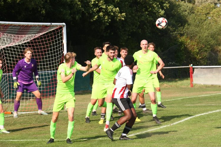 VICS HELD AT HOME AS YACHTSMEN MAINTAIN 100 PER CENT WESSEX PREM RECORD ...