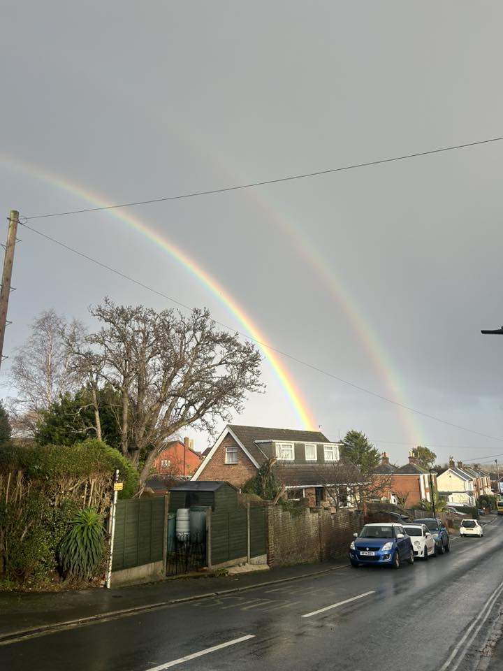 ISLANDERS CAPTURE COLOURFUL RAINBOW DURING AFTERNOON WEATHER BREAK ...