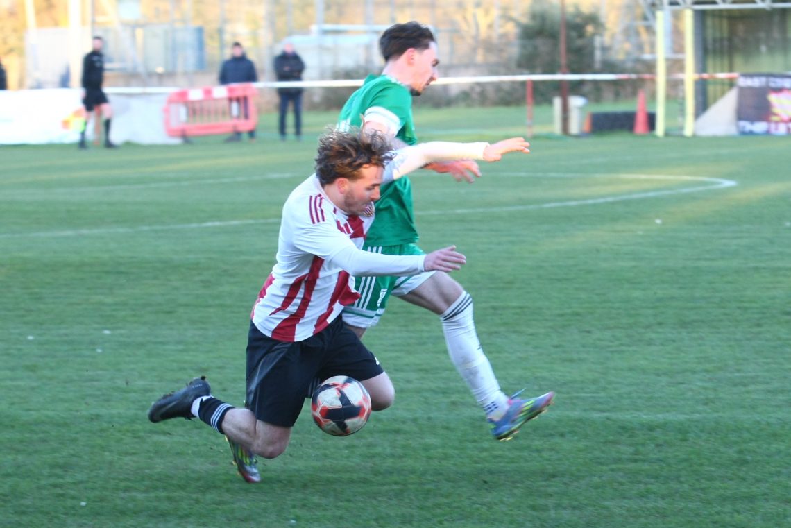 WHEELER’S STOPPAGE-TIME STRIKE SALVAGES POINT FOR VICS - Isle of Wight ...