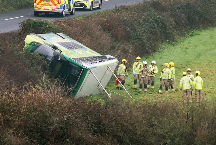 MIRACULOUS ESCAPE AFTER BUS OVERTURNS - RECOVERY OPERATION NOW UNDERWAY ...